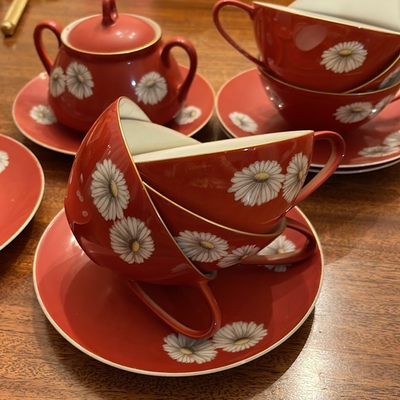 Noritake | Dining | Noritake Red Daisy Nippon Toki Kaisha Tea Set ...